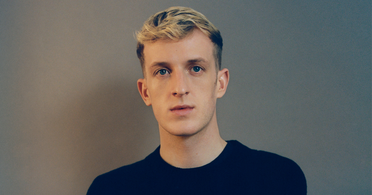 ÉDOUARD LOUIS - FANTASTIC MAN