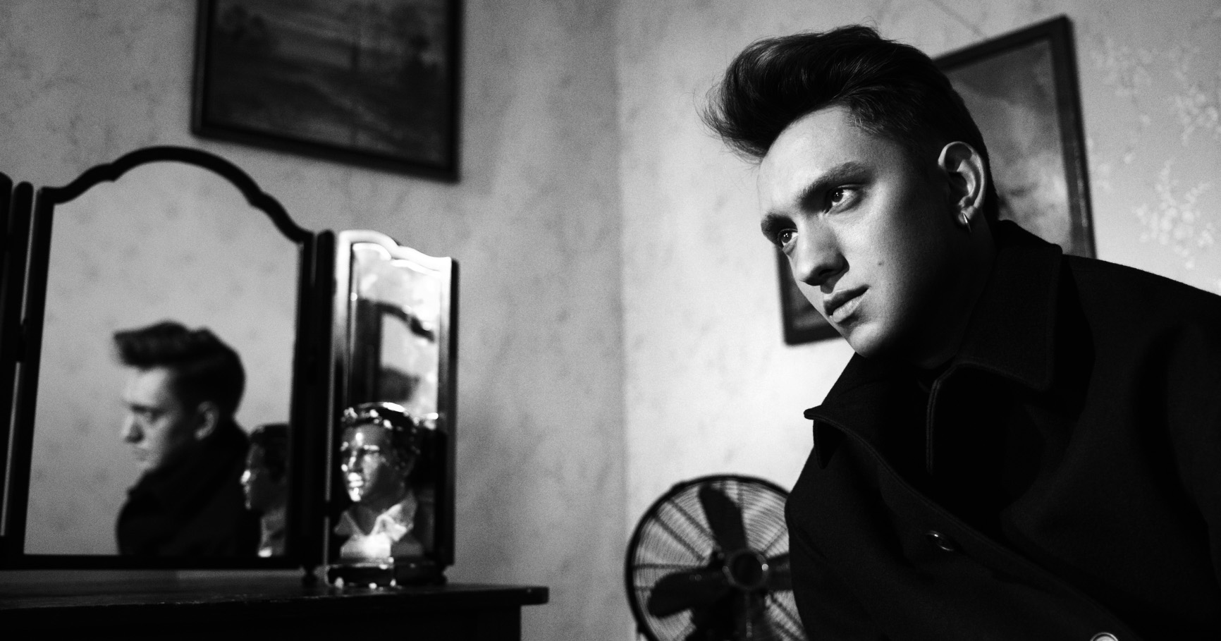 OLIVER SIM - FANTASTIC MAN